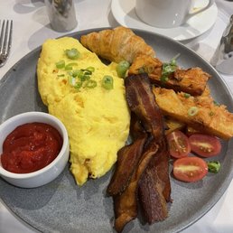 CHEZ COLETTE - Updated September 2025 - 66 Photos & 44 Reviews - 120 S ...