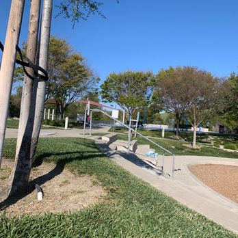 RANCHO SAN RAMON COMMUNITY PARK - Updated December 2025 - 275 Photos ...
