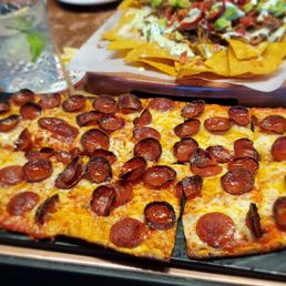 FINNEYS CRAFTHOUSE - PORTER RANCH - Updated July 2025 - 1459 Photos ...