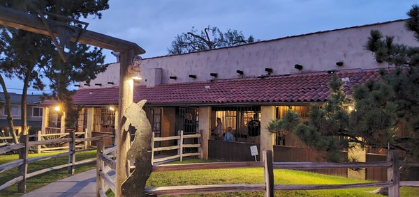 PINNACLE PEAK STEAKHOUSE - 720 Photos & 963 Reviews - 269 W Foothill ...