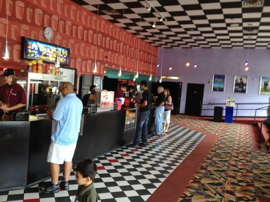 PEARLAND PREMIERE CINEMA 6 - Updated December 2024 - 15 Photos & 41 ...