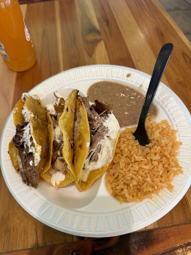 TAQUERIA ROBERTO JR - Updated January 2025 - 63 Photos & 111 Reviews ...