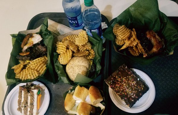 SHIPWRECK REEF CAFE - 134 Photos & 118 Reviews - Cafes - 500 Sea World ...