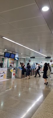 BUGIS MRT STATION - Updated September 2025 - 28 Photos - 320 Victoria ...