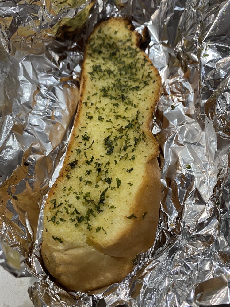 ELVIS PIZZA - 36 Photos & 45 Reviews - 14916 104 Avenue, Surrey ...