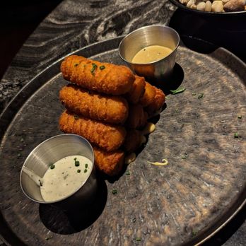 CIR LOUNGE - Updated October 2024 - 1237 Photos & 300 Reviews - 18120 ...