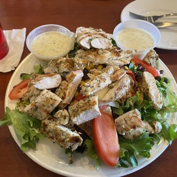 THE GRAPEVINE GRILLE - Updated October 2025 - 52 Photos & 86 Reviews ...