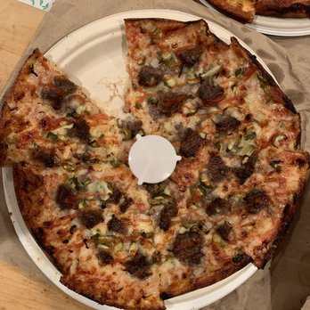 BOSSS BAH PIZZA - Updated September 2024 - 36 Photos & 46 Reviews - 915 ...