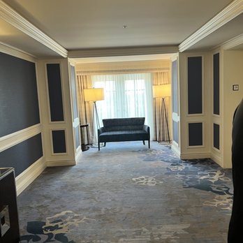THE RITZ-CARLTON, ST. LOUIS - Updated June 2024 - 246 Photos & 182 ...