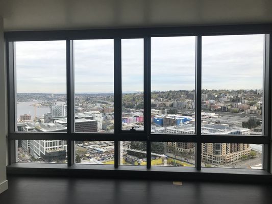 STRATUS - 27 Photos & 18 Reviews - Apartments - 820 Lenora St, Seattle ...