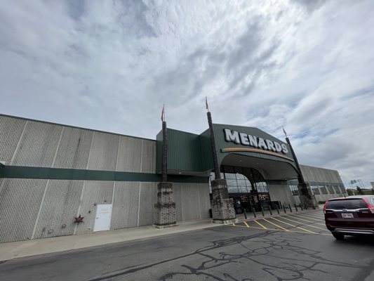 MENARDS - Updated August 2025 - 17 Photos & 31 Reviews - 8480 ...