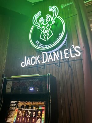 THE BUBBLER - Updated November 2025 - 29 Photos & 37 Reviews - 3158 S ...