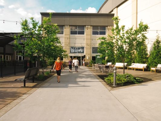 NORTHSIDE CHRISTIAN CHURCH - Updated December 2025 - 16 Photos - 4407 ...