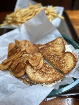 DUTCH GOOSE - Updated December 2025 - 465 Photos & 870 Reviews - 3567 ...