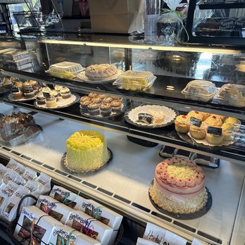 LUCKY DILL DELI - Updated June 2024 - 848 Photos & 1241 Reviews - 33180 ...