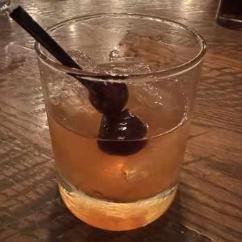 THE FOUNDRY TABLE & TAP - Updated October 2025 - 342 Photos & 336 ...