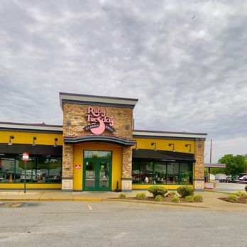 RUBY TUESDAY - Updated August 2025 - 61 Photos & 75 Reviews - 65 Son ...