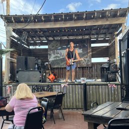 CRAZY ALAN’S SWAMP SHACK - Updated November 2025 - 486 Photos & 611 ...