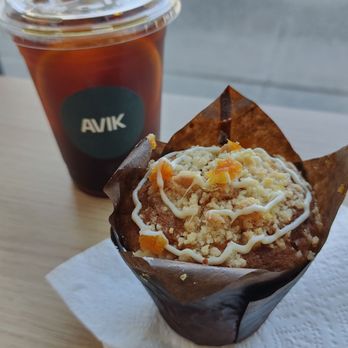 AVIK - Updated March 2026 - 130 Photos & 30 Reviews - 682 West Broadway ...