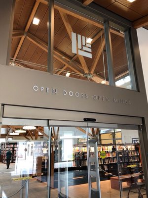 LAFAYETTE LIBRARY AND LEARNING CENTER - Updated December 2025 - 59 ...