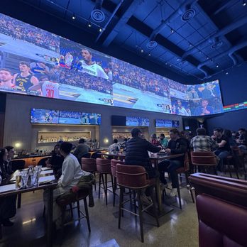 SPLASH - Updated January 2026 - 439 Photos & 131 Reviews - 191 Warriors ...