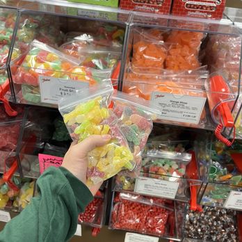 FISHER NUTS STORE - Updated October 2025 - 162 Photos & 54 Reviews ...