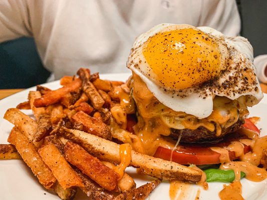 TABLE 20 - Updated May 2025 - 121 Photos & 178 Reviews - 20 N Wall St ...