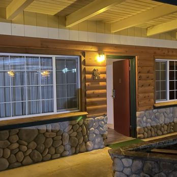 MOTEL TREES - Updated October 2025 - 65 Photos & 74 Reviews - 15495 Hwy ...