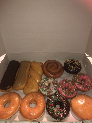 ANGEL FOOD DONUTS - Updated December 2025 - 77 Photos & 54 Reviews ...