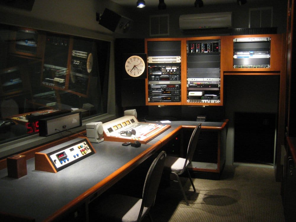 LA RADIO STUDIO - Updated September 2025 - 11 Photos - 2356 Signal St ...