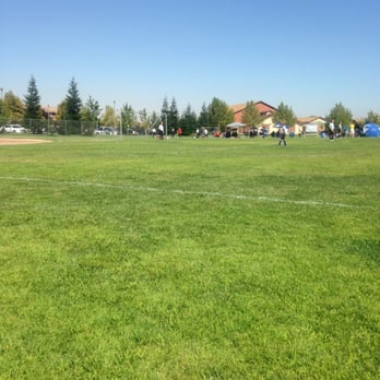 PETER SINGER PARK - Updated December 2025 - 16 Photos - 674 Groveland ...