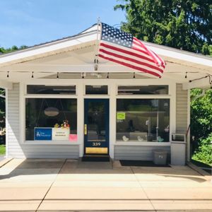 D E CRESSMAN INSURANCE AGENCY - Updated May 2025 - 24 Photos - 2310 ...