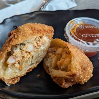 AXO - Updated December 2025 - 207 Photos & 102 Reviews - 4 N White ...