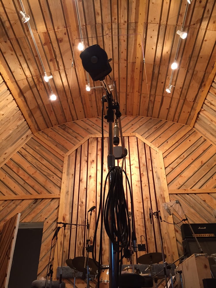 FAR & AWAY STUDIOS - Updated December 2025 - 24 Photos - 7020 Baseline ...