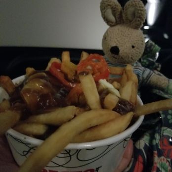 CINEPLEX CINEMAS QUEENSWAY AND VIP - Updated October 2025 - 200 Photos ...