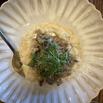 ROLI - Updated November 2025 - 78 Photos & 22 Reviews - 673 Chapel St ...