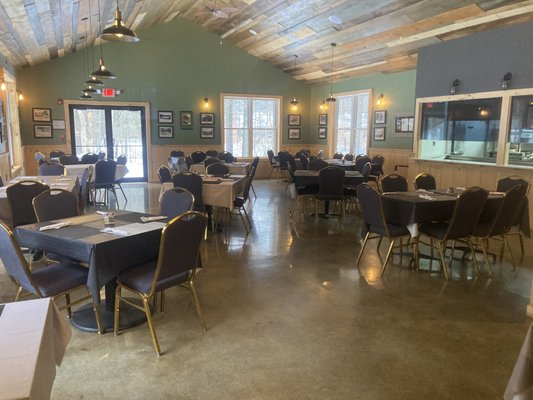 COACH LIGHT INN - Updated December 2025 - 32 Photos & 22 Reviews - 5555 ...