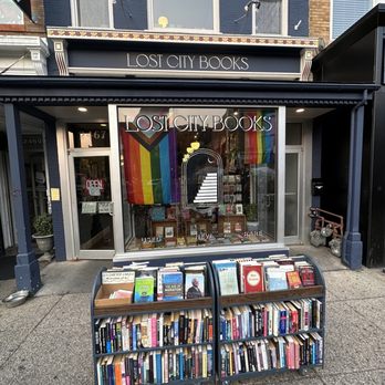 LOST CITY BOOKS - Updated October 2025 - 50 Photos & 43 Reviews - 2467 ...