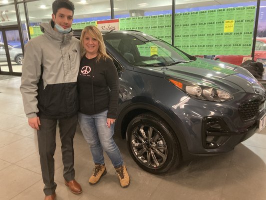 ED NAPLETON KIA OF ELMHURST - Updated December 2025 - 109 Photos & 422 ...