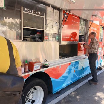 SAM’S CHOWDERMOBILE - Updated July 2025 - 403 Photos & 411 Reviews ...