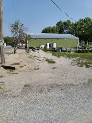 EMERALD ISLE - Updated January 2026 - 100 N Railroad St, Imogene, Iowa ...