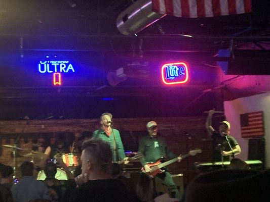 SOUTHBOUND BAR & GRILL - Updated December 2025 - 16 Reviews - 5739 S ...