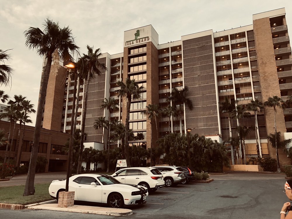 THE QUARTERDECK LOUNGE - Updated December 2025 - 22 Photos & 23 Reviews ...