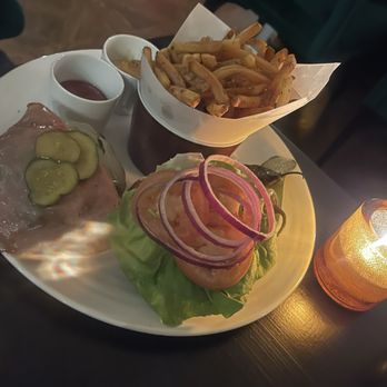 CUT DC - Updated August 2025 - 263 Photos & 79 Reviews - 1050 31st St ...