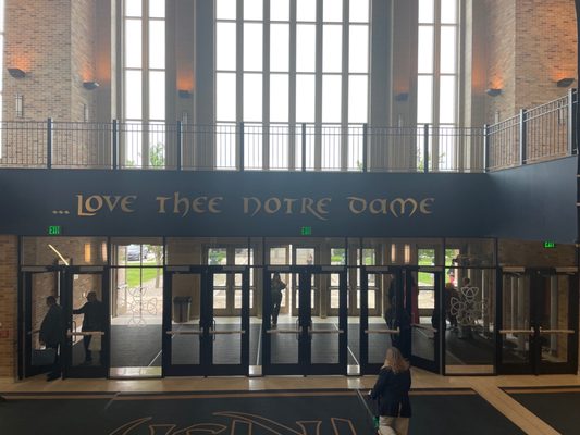 COMPTON FAMILY ICE ARENA - Updated September 2024 - 47 Photos & 11 ...