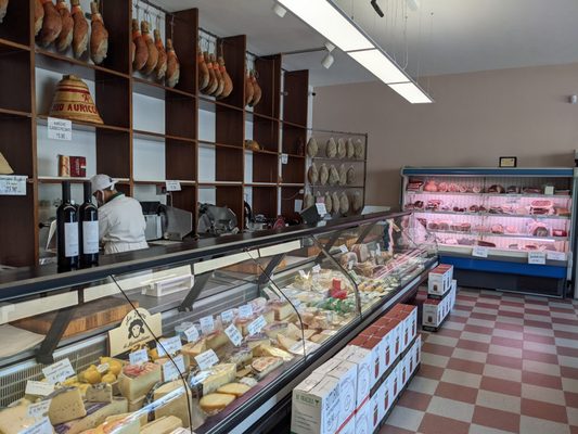 AIMI FORMAGGI - Via Martiri Duchi Molinari, Morbihan, Castelvetro ...