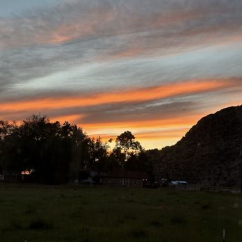 BASQUE STATION MOTEL - Updated October 2025 - 801 Main St, Jordan ...