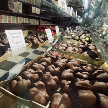 PARKSIDE CANDY - Updated January 2026 - 167 Photos & 106 Reviews - 3208 ...