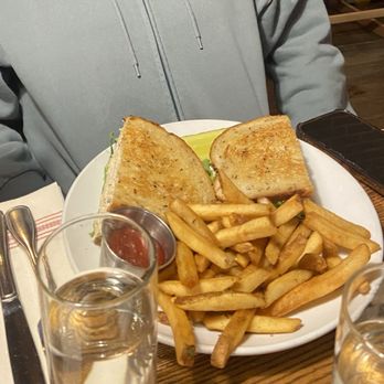 FRIEDMAN’S - Updated June 2024 - 3446 Photos & 3069 Reviews - 132 W ...