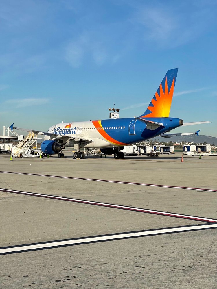 ALLEGIANT AIR - Updated December 2025 - 79 Photos & 511 Reviews - 600 ...